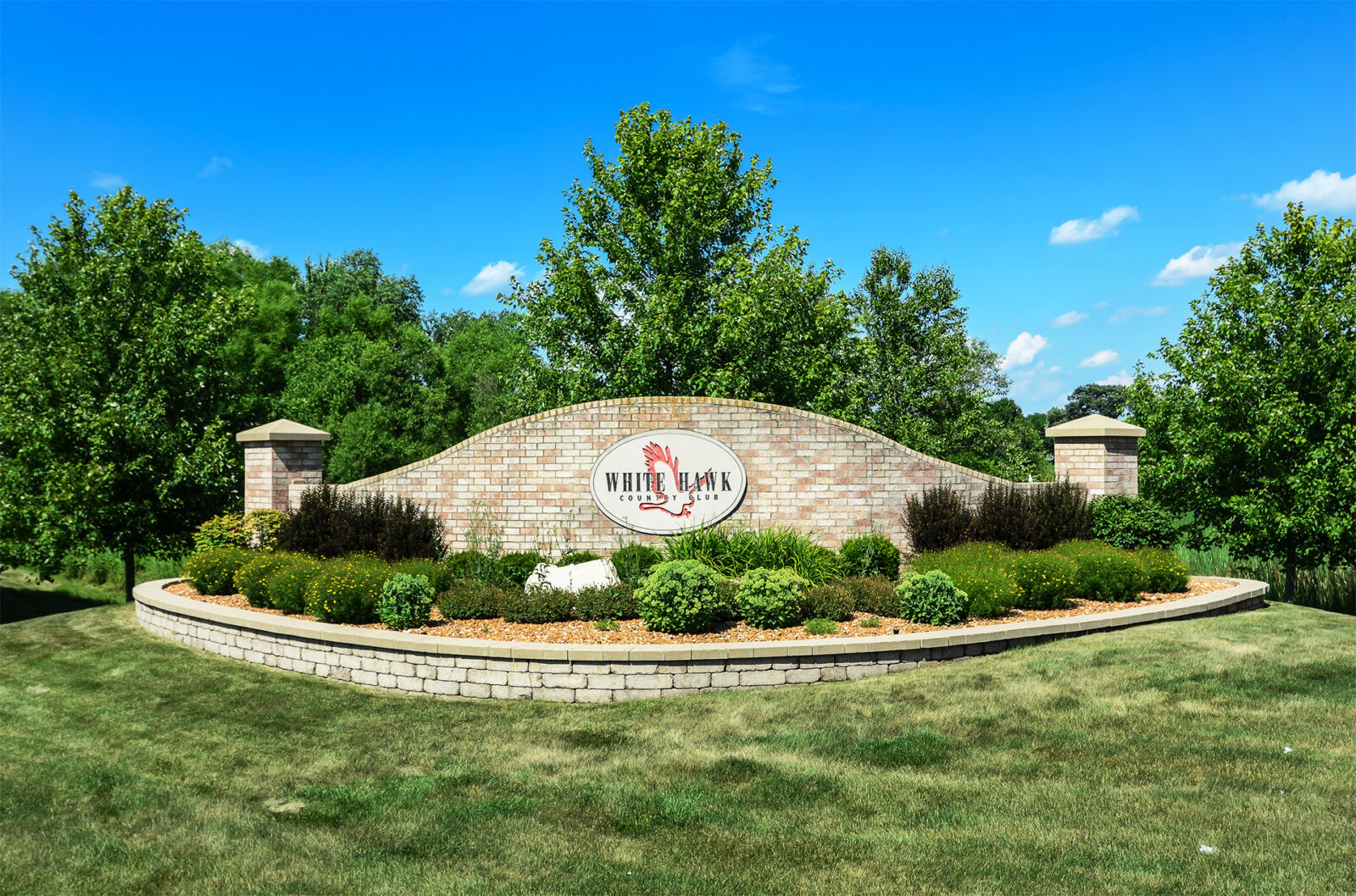 White Hawk HOA – Site for home owners in White Hawk Country Club