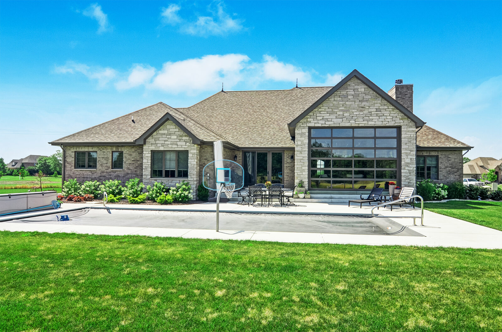Gallery – White Hawk HOA